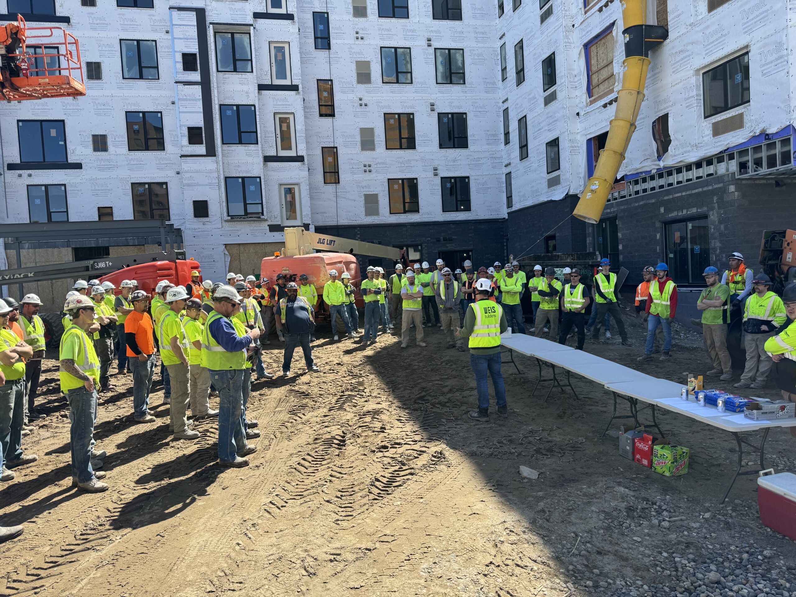 OSHA’s National Safety Stand Down 2024 – Weis Builders